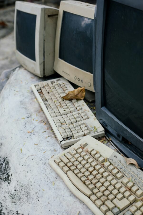 How Much Is an Old Computer Worth? | Gold from Old Computers Explained